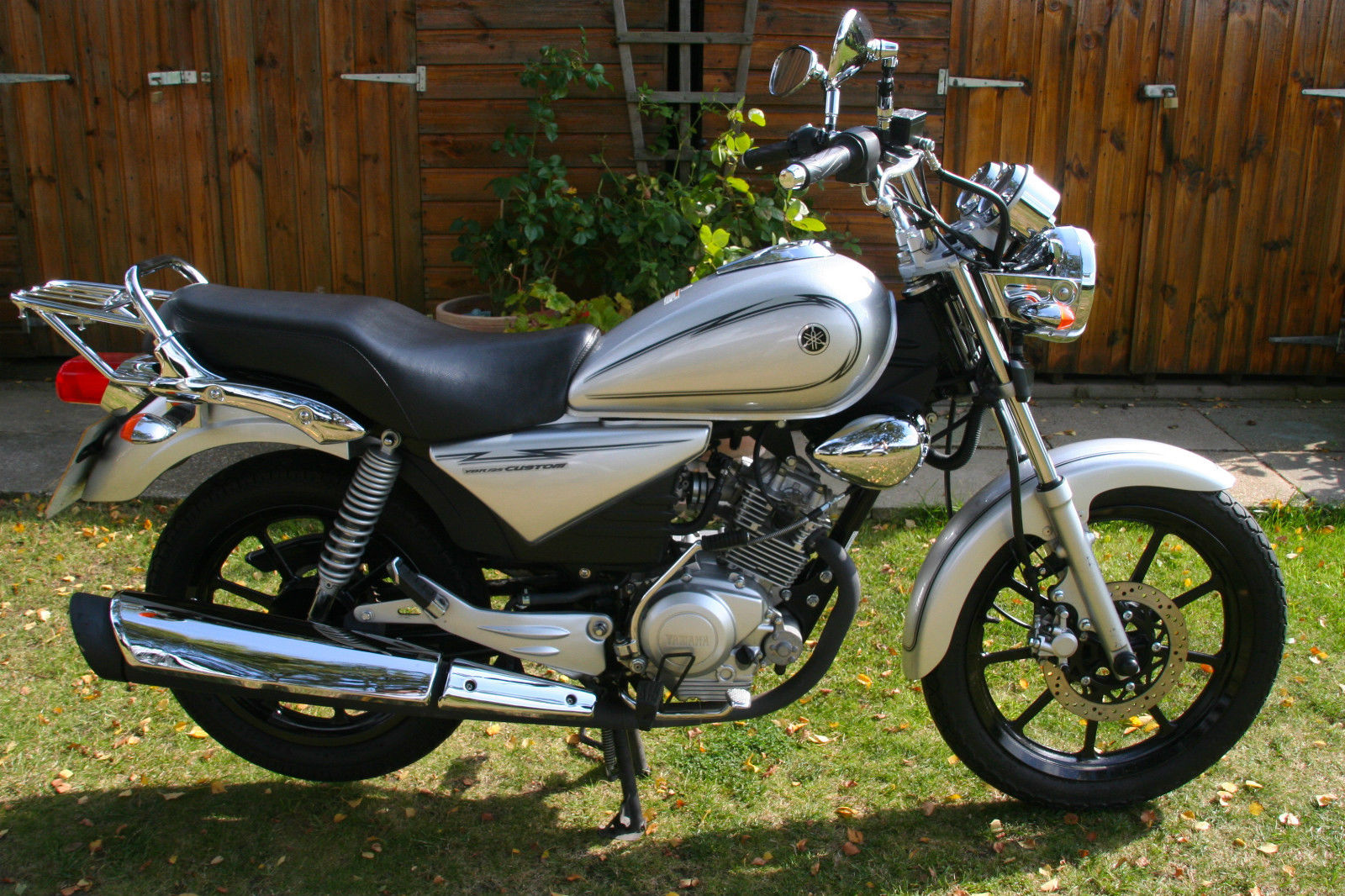 2012 Yamaha YBR 125 Custom Silver