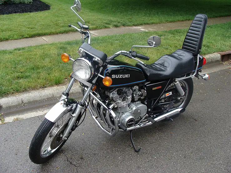 1977 SUZUKI GS550 MOTORCYCLE, 12K MILES, *MINT* SHOWROOM QUALITY!!!