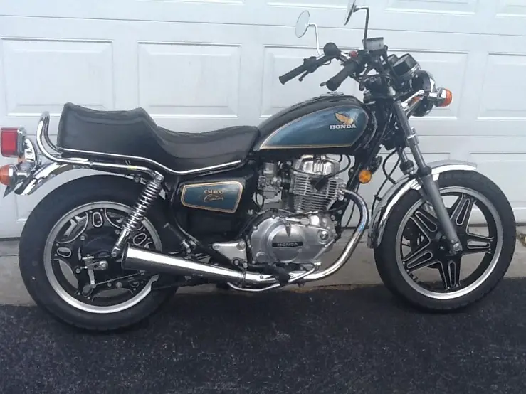 1981 HONDA CM400 CUSTOM BLACK AND BLUE