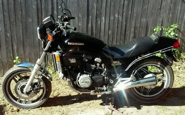 1983 Honda Sabre 750 V45.