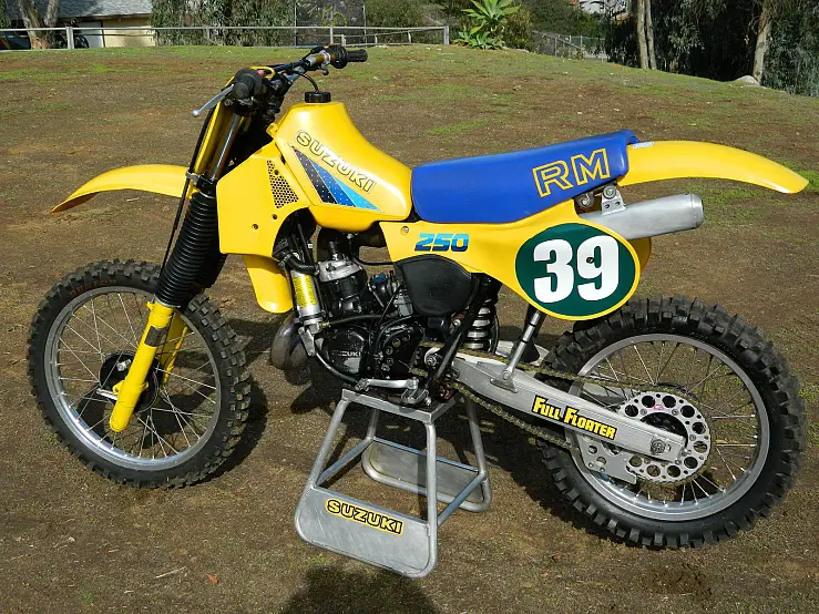 1983 SUZUKI RM250 VINTAGE MOTOCROSS 83 RM 250 RM250D AHRMA
