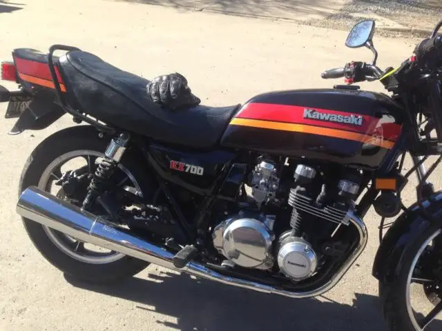 1984 KAWASAKI KZ700 A FANTASTIC SHAPE RARE BIKE AND NO RESERVE BID TO ...