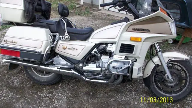1986 GL1200 SEI Limited Aspencade Gold Wing Fuel Injected