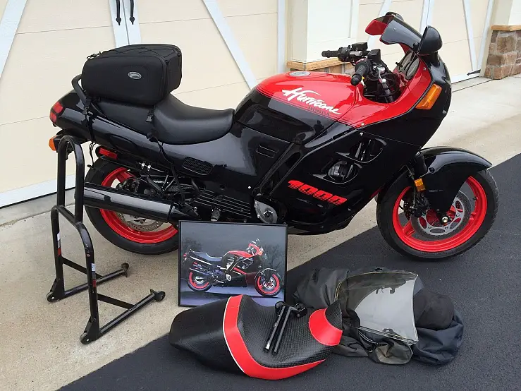 1988 Honda CBR1000F Hurricane 1000 10,800 Miles and Near Mint *RESERVE ...
