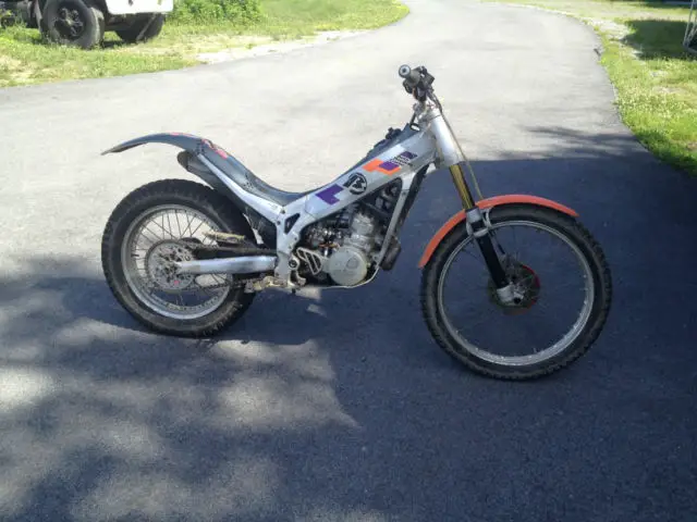 1996 Beta Techno Trials Bike - Runs Great