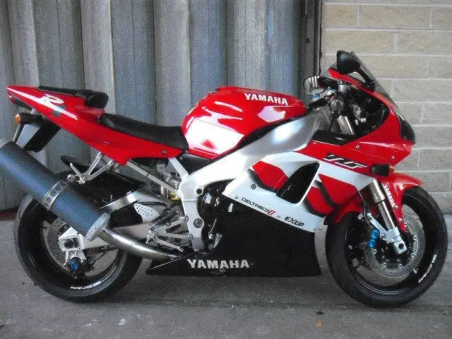2001 YAMAHA YZF R1
