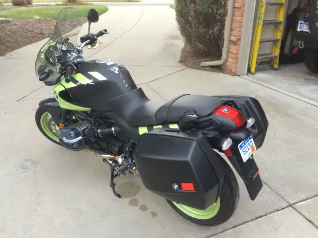2004 BMW R1150R Rockster / Edition 80, Green/Matte Black, Low Miles