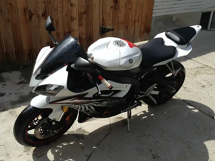 2008 Yamaha R6 Raven Edition