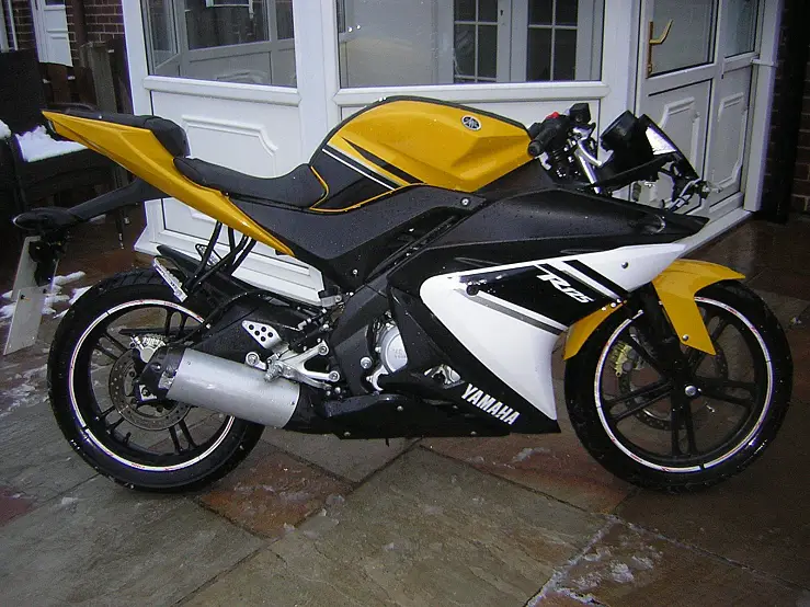 2008 YAMAHA YZF R125 YELLOW, PRIVATE REG !!R125 BAT!! ONLY 5755 MILES ...