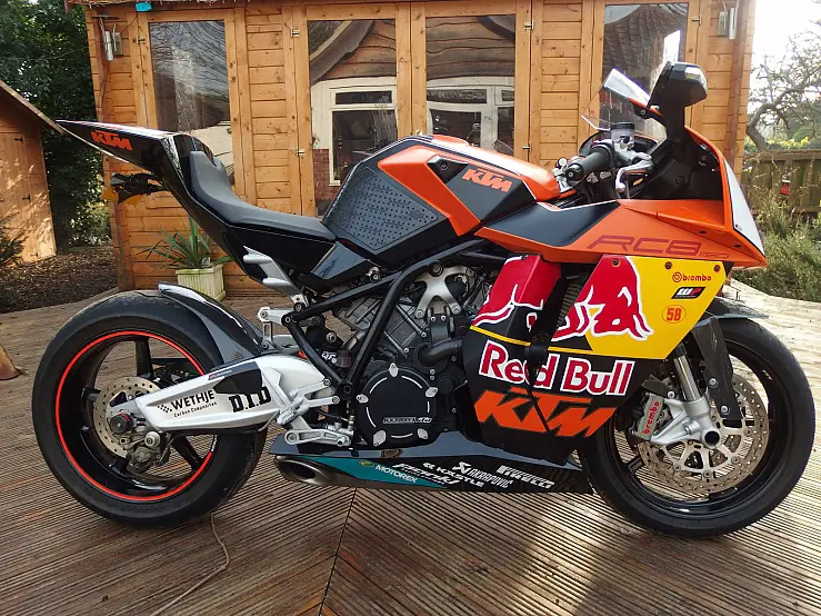 2011 KTM 1190 RC8 Red Bull scheme 3800 miles carbon extras,free ...