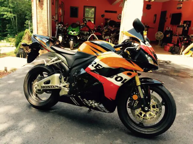 2012 Honda CBR 600RR Repsol