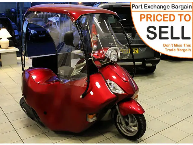 2013(13) PIAGGIO NIPPI 125 SPORT AUTO TRIKE WHEELCHAIR RIDER ~ POWERED RAMP