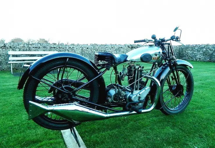BSA , 1930 B30-4 ,249 cc Twin Port.