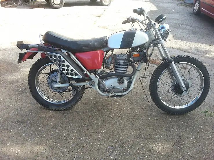 BSA B25T VICTOR 1971 250CC FOR RESTORATION