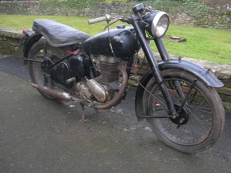 BSA C11 PLUNGER CLASSIC MOTORBIKE