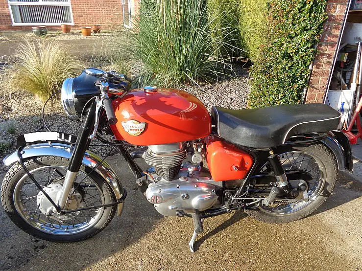 classic 1959 Royal Enfield Crusader sport collectors