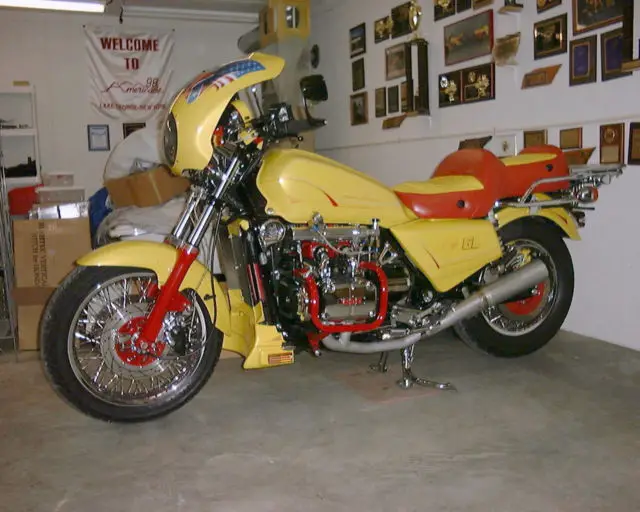 HIGHLY CUSTOMIZED 1984 HONDA GL1200 GOLD WING