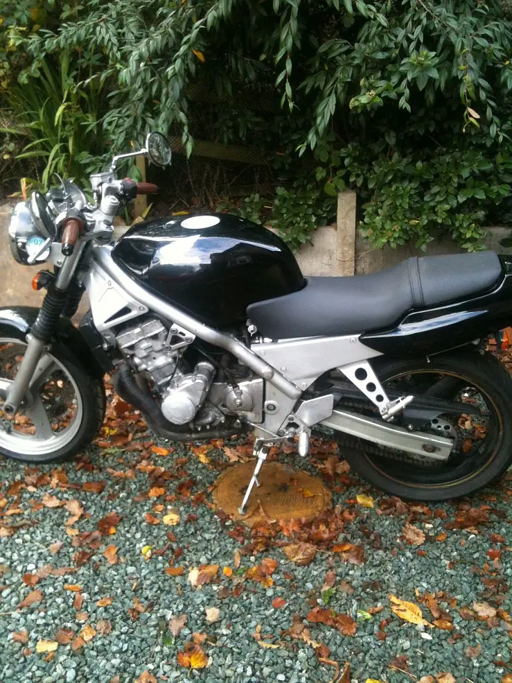 Honda cb-1 nc27