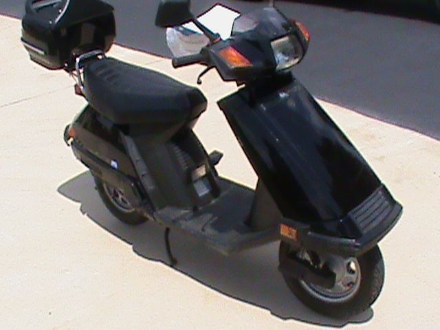 HONDA CH80 SCOOTER