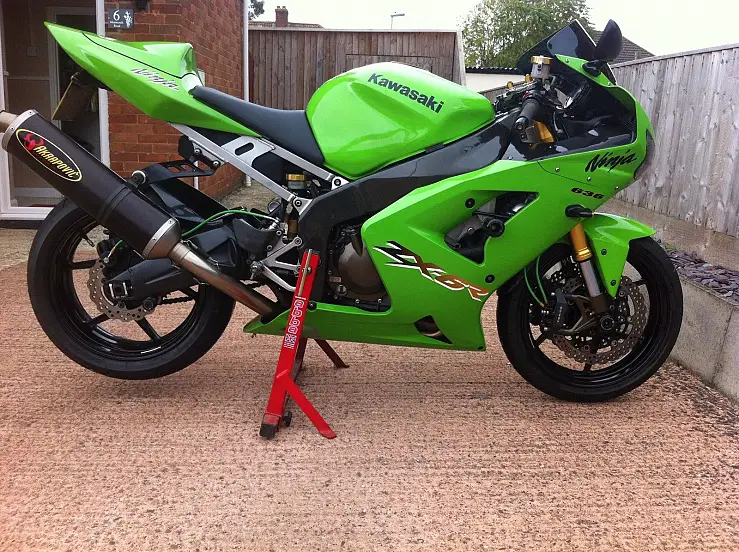 KAWASAKI ZX6R B1H ZX636 ZX636R 2004