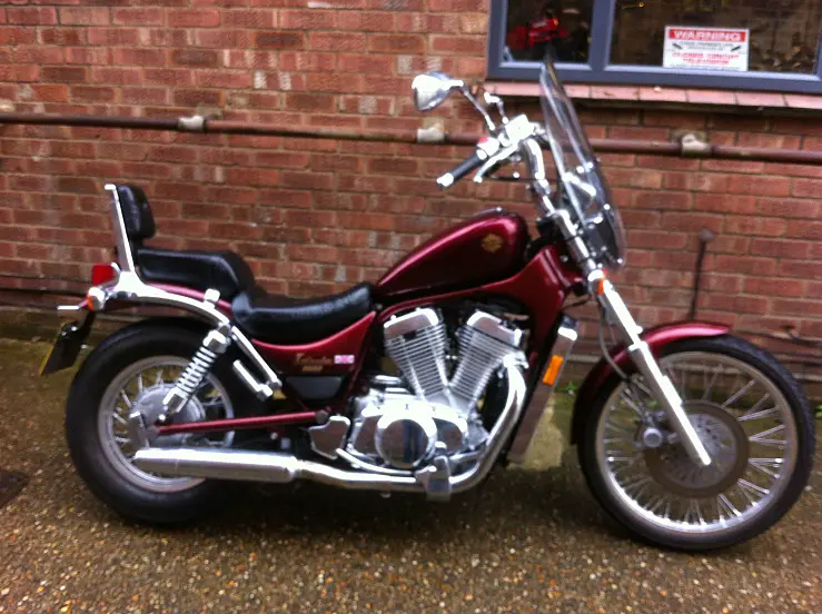 Suzuki VS800 Intruder VL/VZ/VS 800