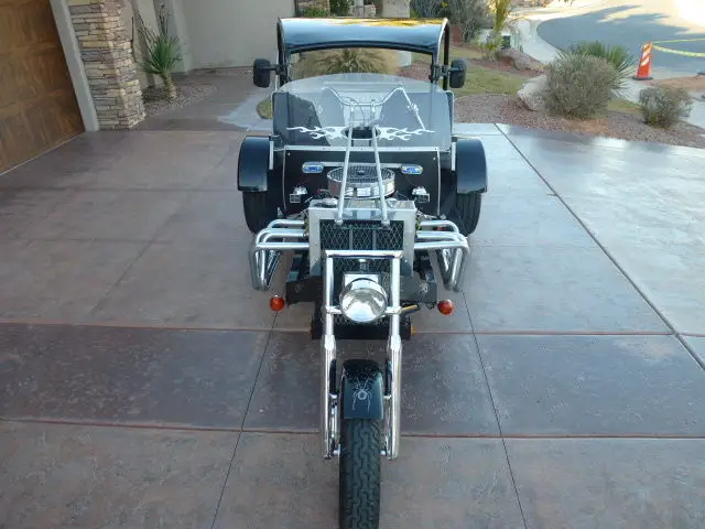 Trike V8 Powered 1995 Renegade Custom Radical Harley style Hot Rod Tryke