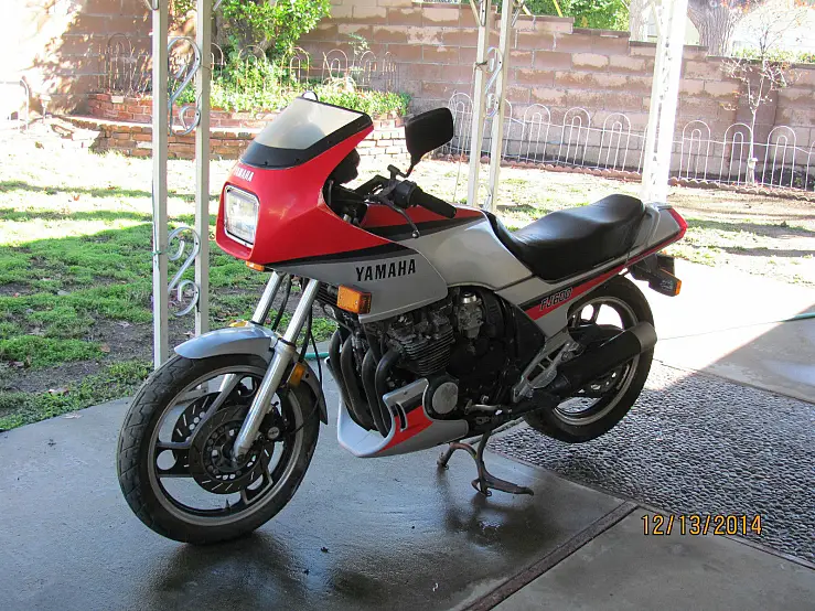 YAMAHA FJ600 1984
