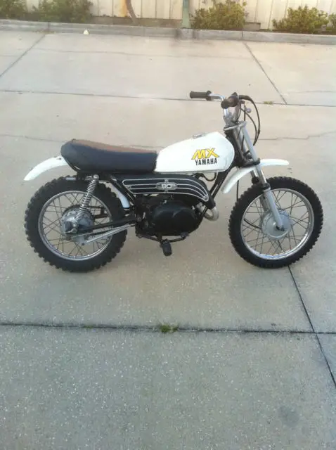 Yamaha MX80 dirt bike two stroke 1979 or 1980 nice vintage bike