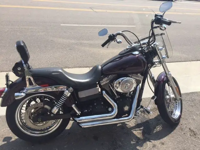 06 Harley Davidson DYNA Street Bob