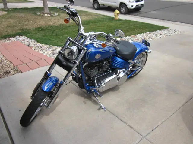 08 HD Softail Rocker C