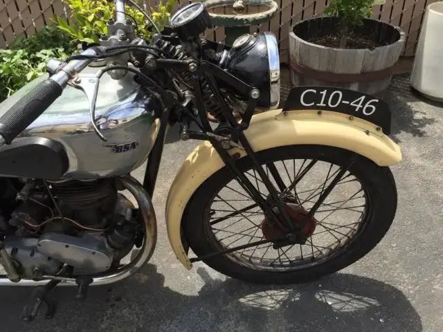 1946 BSA C10 Motorcycle ( No Reserve).