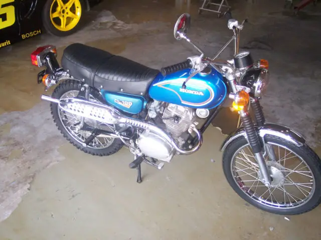 1972 honda CL 100