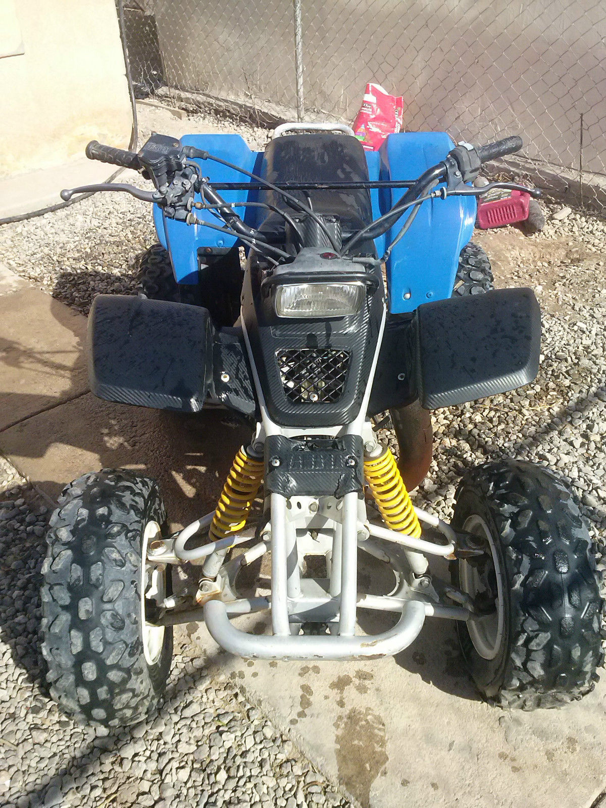 200 Blaster in good condition