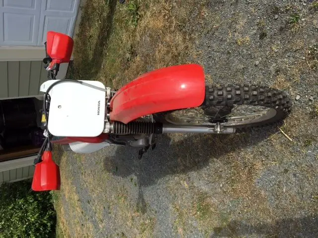 2002 Honda XR-200
