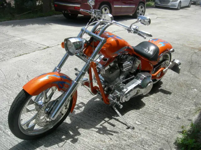 2002 ULTRA MOTORCYCLE