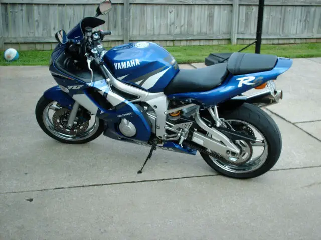 2002 Yamaha YZF-R R6