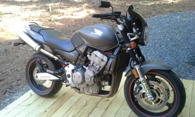 2003 CB 919