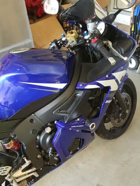 2003 YAMAHA YZF R6 3,644 MILES