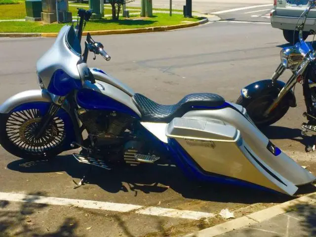 2004 Custom Harley Bagger