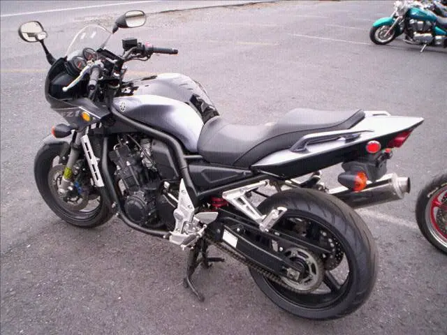 2004 Yamaha FZ1 ***SUPER LOW RESERVE