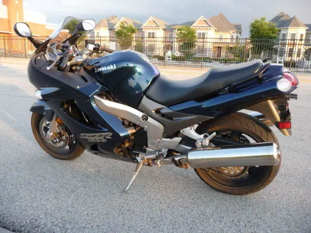 2005 ZZR 1200