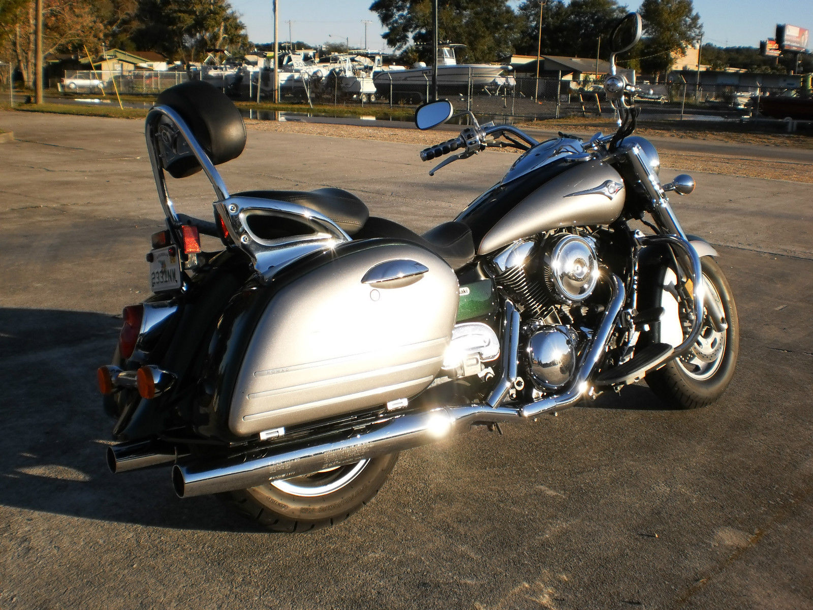 2006 low mileage cruiser, bagger.