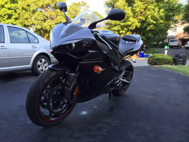 2007 YAMAHA R1
