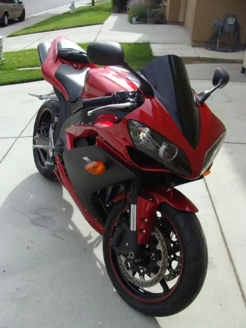 2007 Yamaha R1 Motorcycle