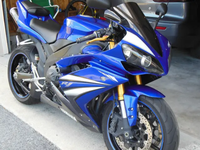 2007 Yamaha YZF-R1 Blue R1 07