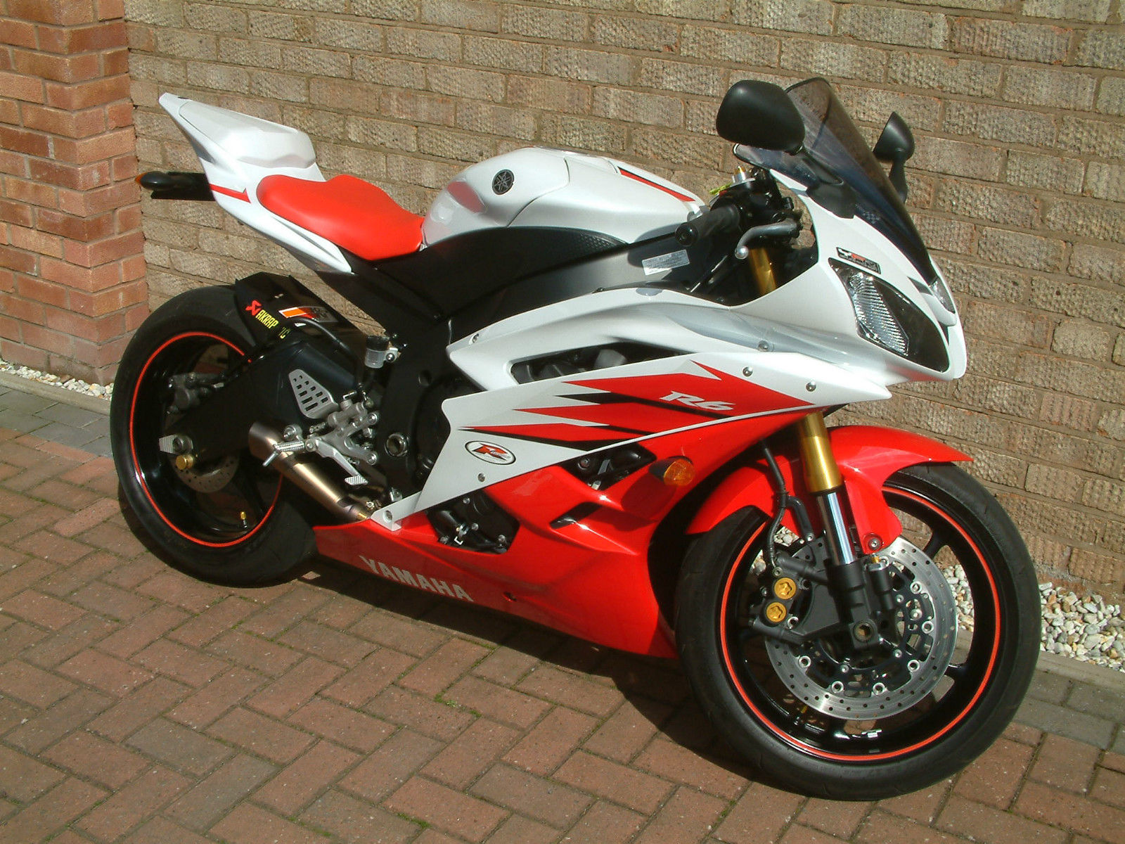 2007 YAMAHA YZF R6 *** SOLD