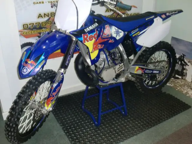 2007 YZ 250 MOTOCROSS BIKE