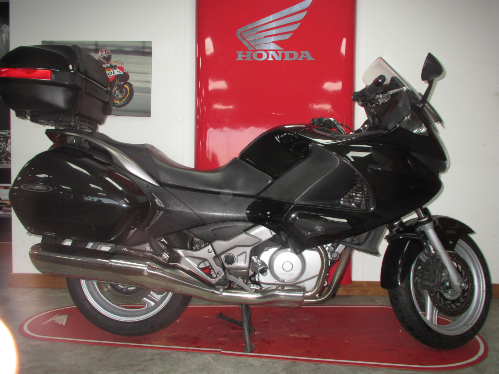 2008 '08' Honda NT 700 VA-7