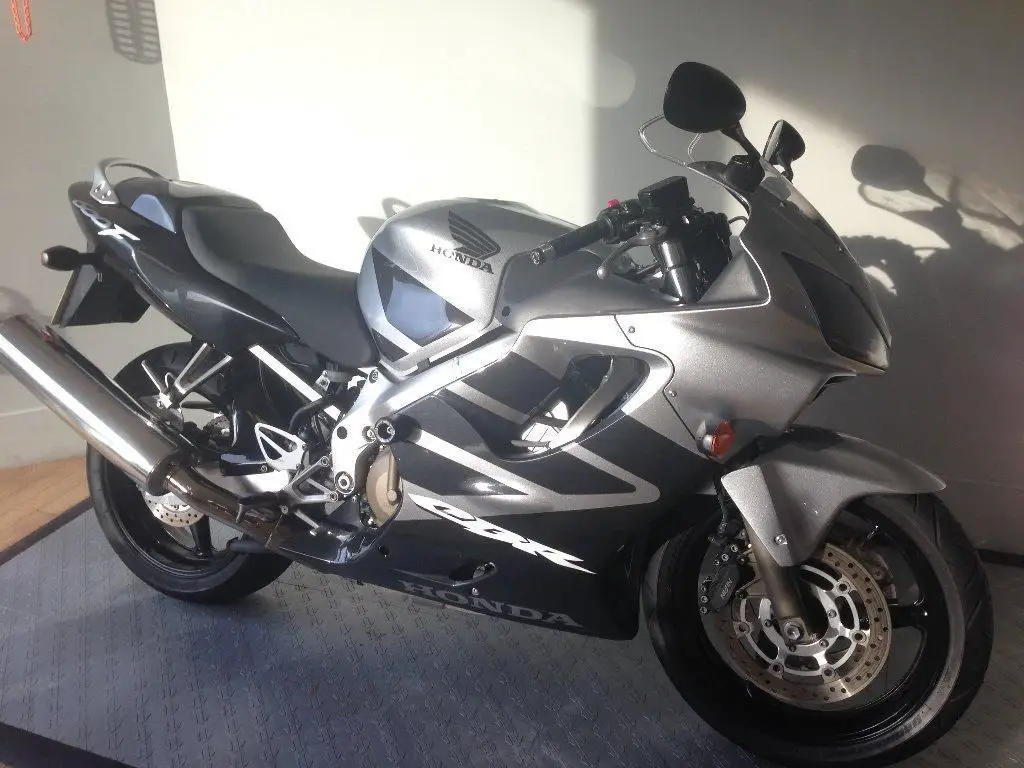 2008 Honda CBR, SILVER