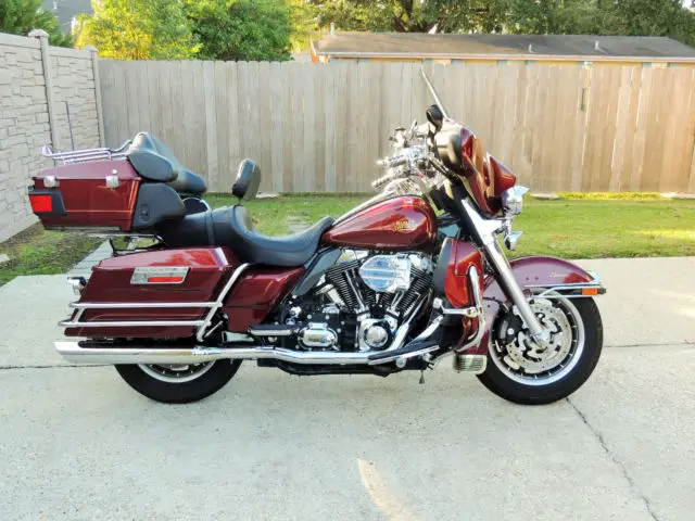 2008 model FLHTC CRIMSON RED SUN